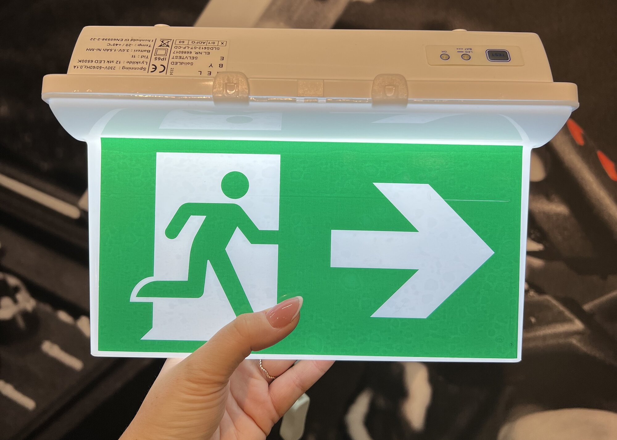 Guide: Hvordan velge riktig nødlys til din installasjon? | Melbye